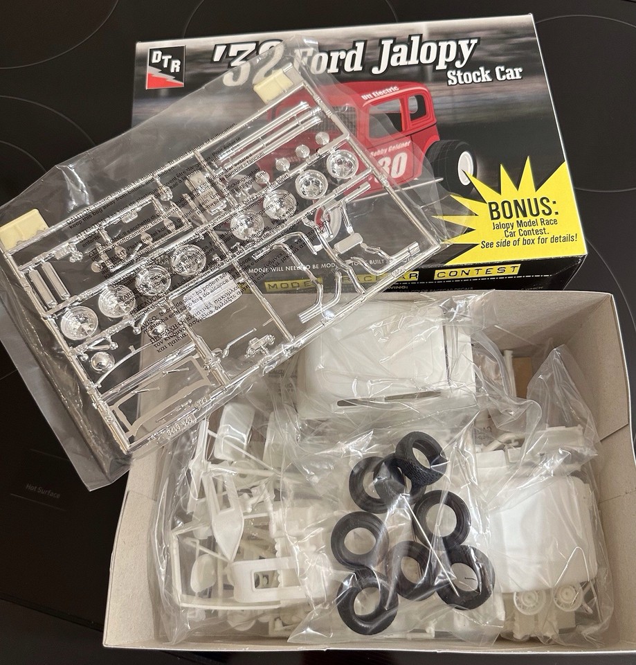 New 32 Ford Vicky Jalopy Stock Car Model Kit, DTR | eBay