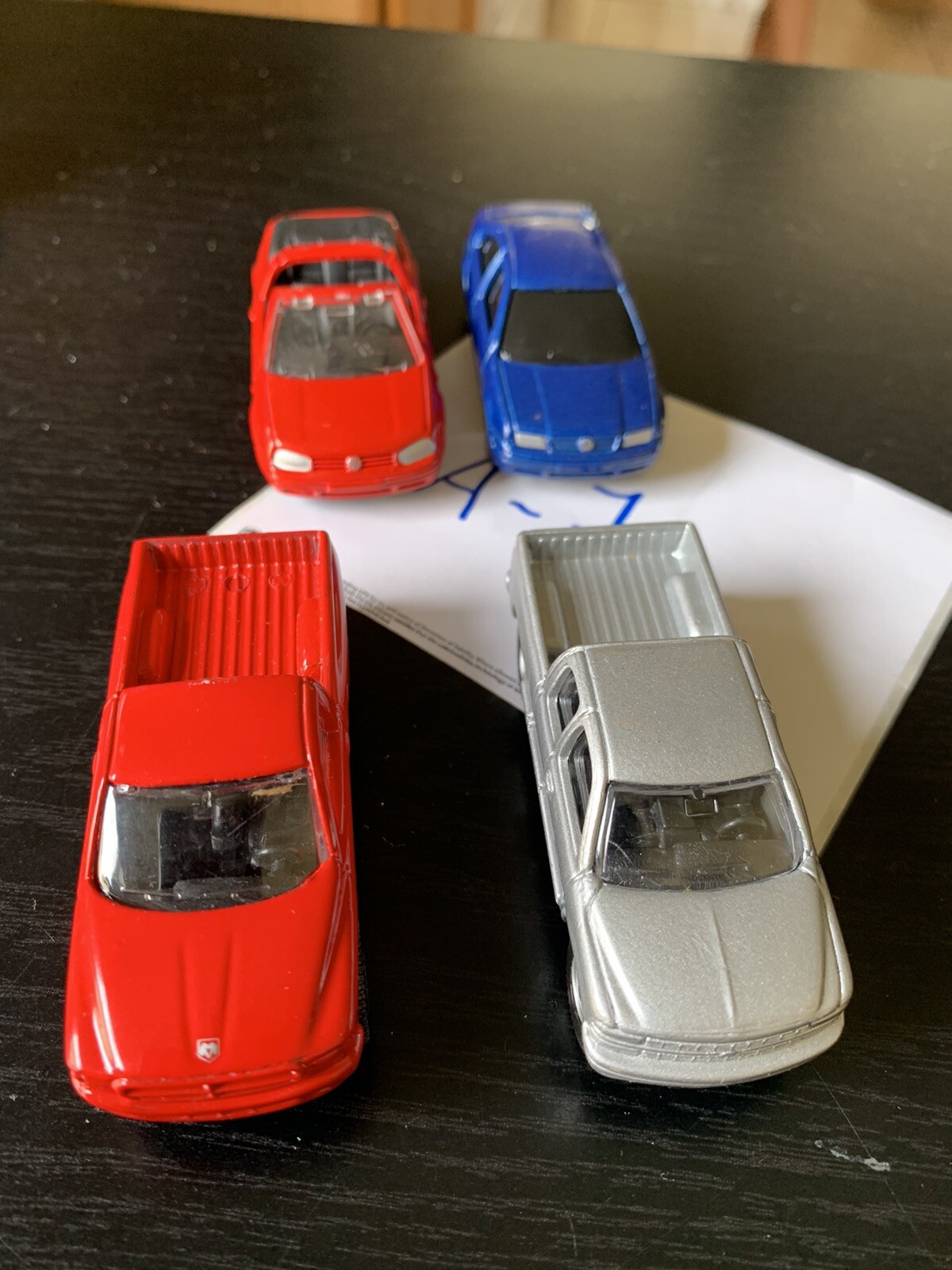 Maisto Mix Cars Lot Chevy Silverado, Dodge Dakota,Vw Golf Gato And Vw ...