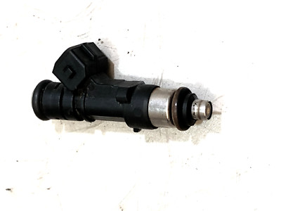 FORD FIESTA 2017 MK7 1.25 PETROL FUEL RAIL INJECTOR 0280158207 8A6GAA ...