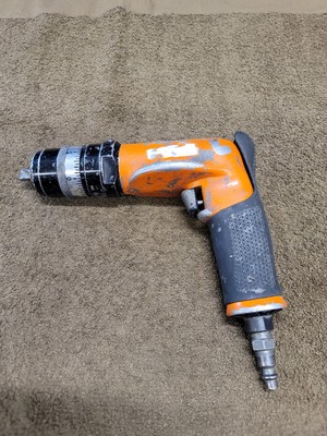 Riveters - Pneumatic Aircraft