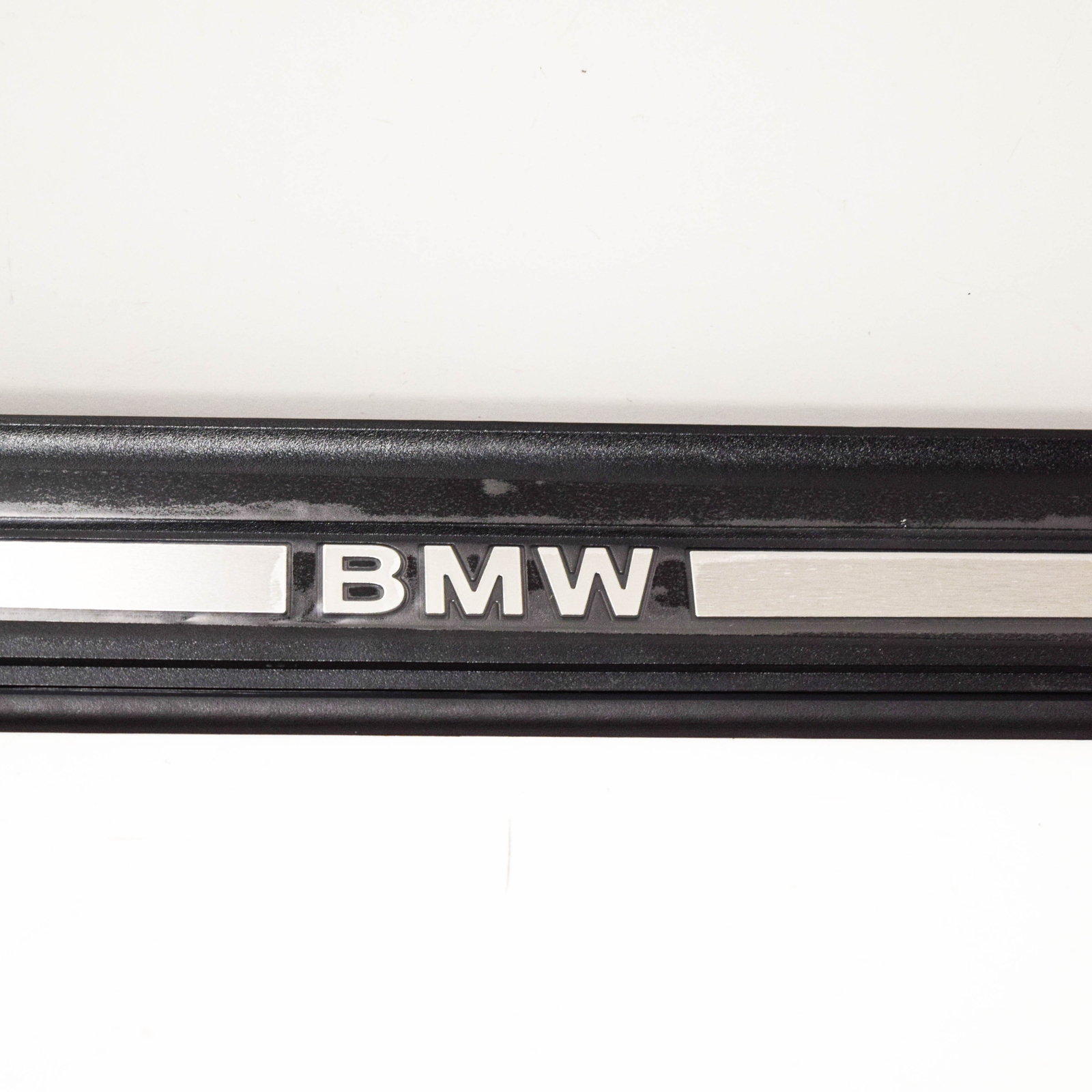 BMW 5 F10 Front Right Door Sill Plate Cover 51477203602 7203602 NEW ...