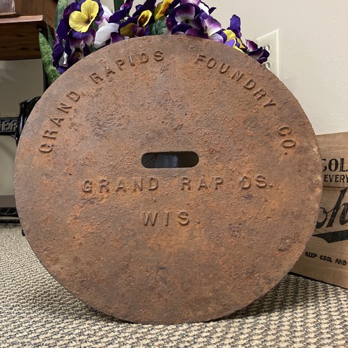 Antique Cast-Iron 18” Manhole Cover Plate Grand Rapids Foundry ...