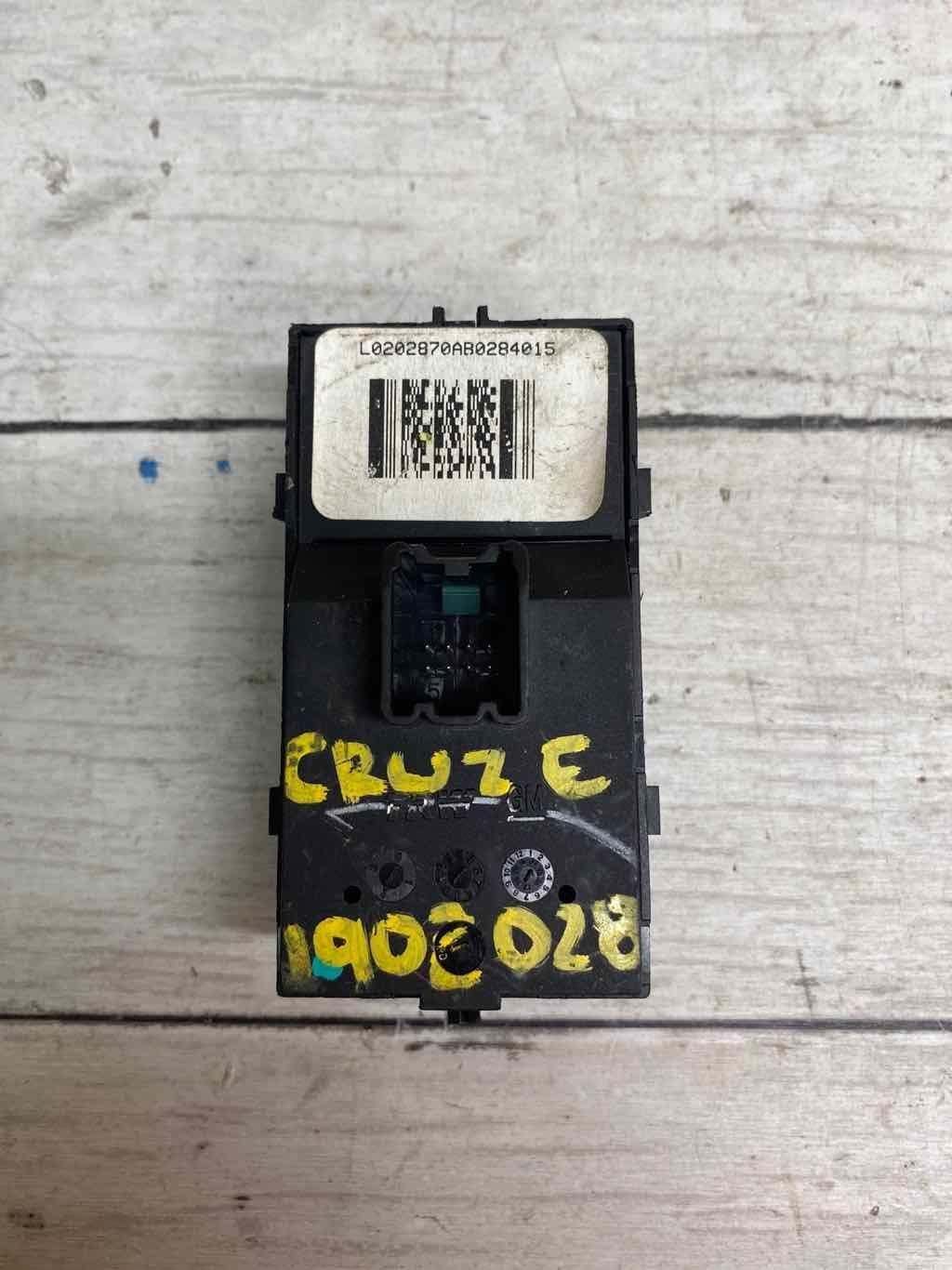 2015 2018 CHEVROLET CRUZE FRONT DRIVER MASTER DOOR WINDOW SWITCH OEM ...