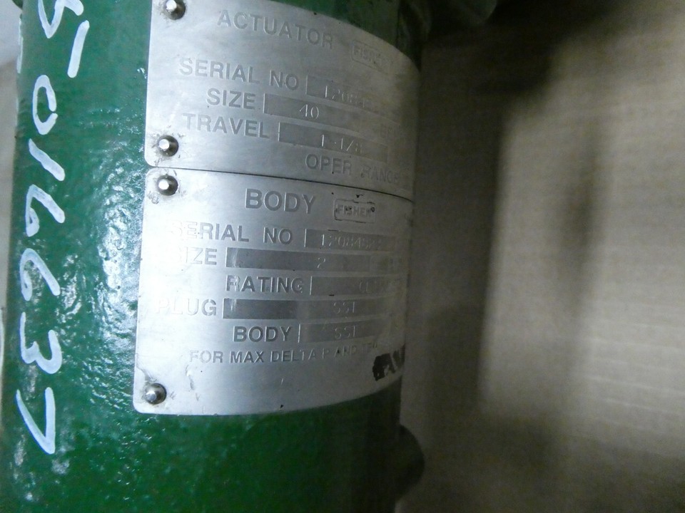 Fisher EZ Pneumatic 667 Size 40 3582 Stainless Flanged Control Valve ...