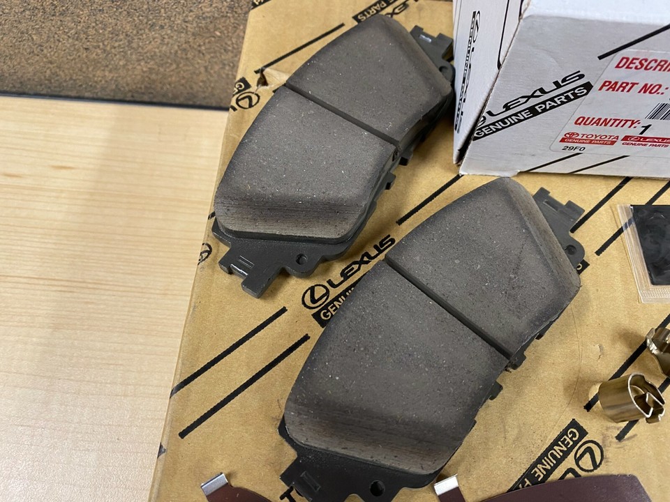 2018-2021 TOYOTA CAMRY GENUINE OEM FRONT BRAKE PADS WITH SHIM KIT ...