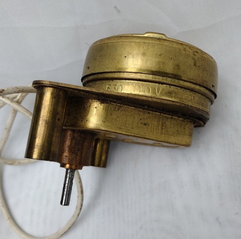 Synchron Clock BRASS bodied motor 630 110V 60cy 4w 1rpm 34252R-96 292 ...