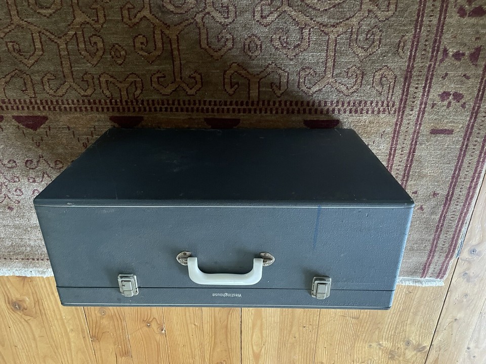 VINTAGE (1958) WESTINGHOUSE STEREOPHONIC TRAVEL RECORD PLAYER MODEL ...