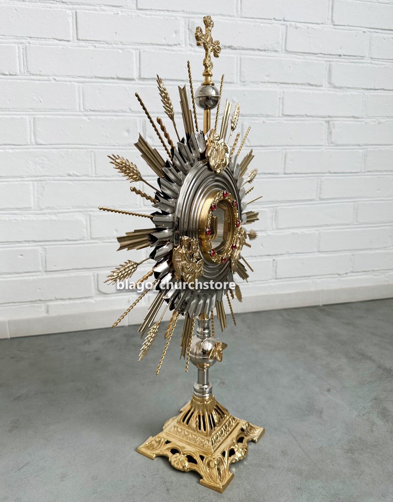 Brass Monstrance Reliquary for Catholic Church Altar with Luna and ...