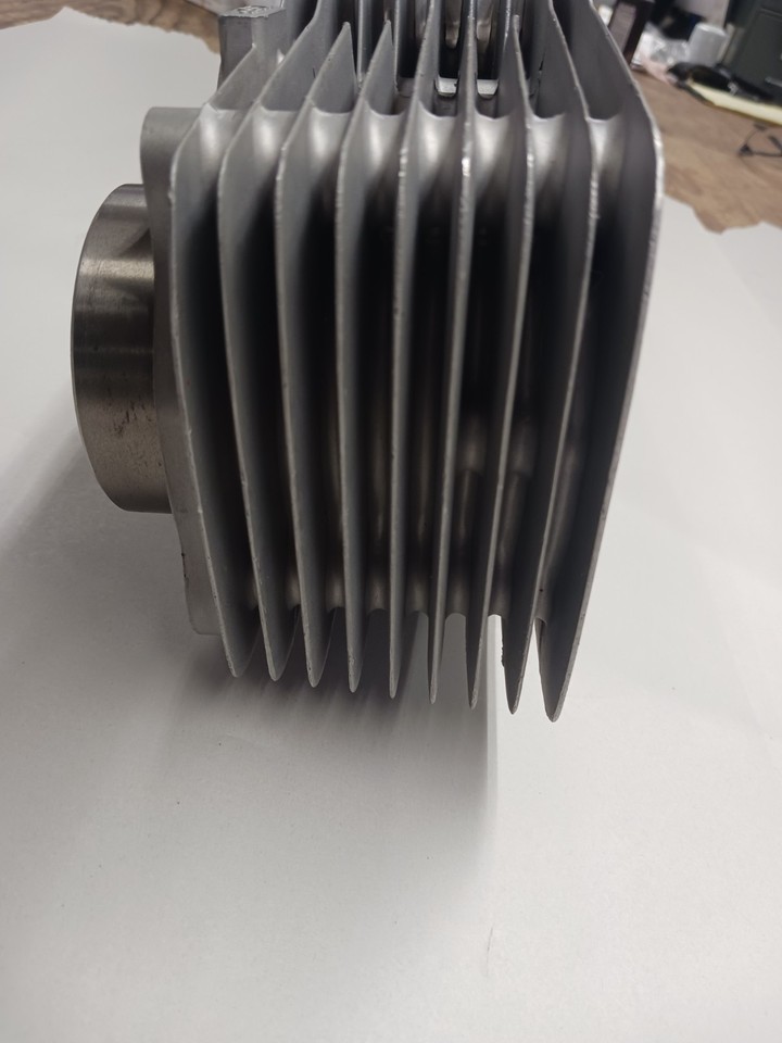 Honda cb750 (1055cc) sohc ... Piston and cylinder combo. Cafe. Drag ...