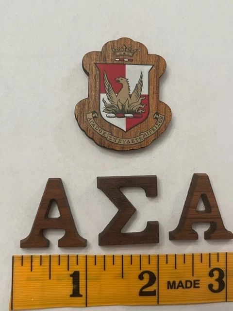 Alpha Sigma Alpha Crown