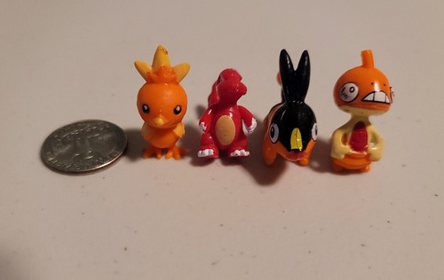 Pokemon 2000s RL Mini Toy Figure Lot of 4: Torchic Charmeleon Tepig ...