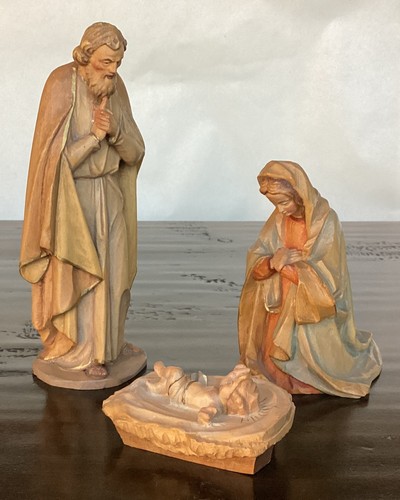 6" ANRI VINTAGE NATIVITY HOLY FAMILY (JOSEPH MARY INFANT) WOODCARVINGS ...
