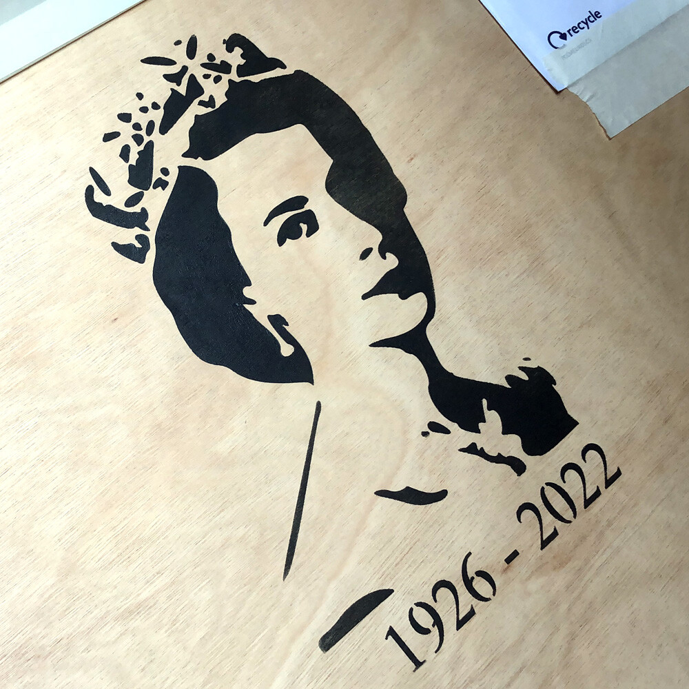 Queen Elizabeth Stencil