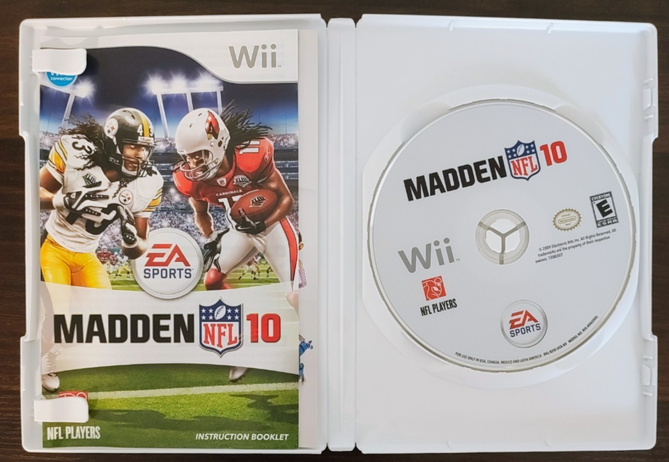 Madden NFL (08 09AP 10 11) Wii Game Bundle CIB manual disc case ...