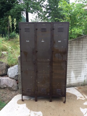 Storage Containers - Lockers