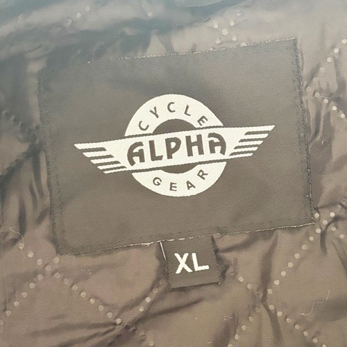 ALPHA CYCLE GEAR Men’s Black Red AIR-FLOW SYSTEM Pads Included Liner ...