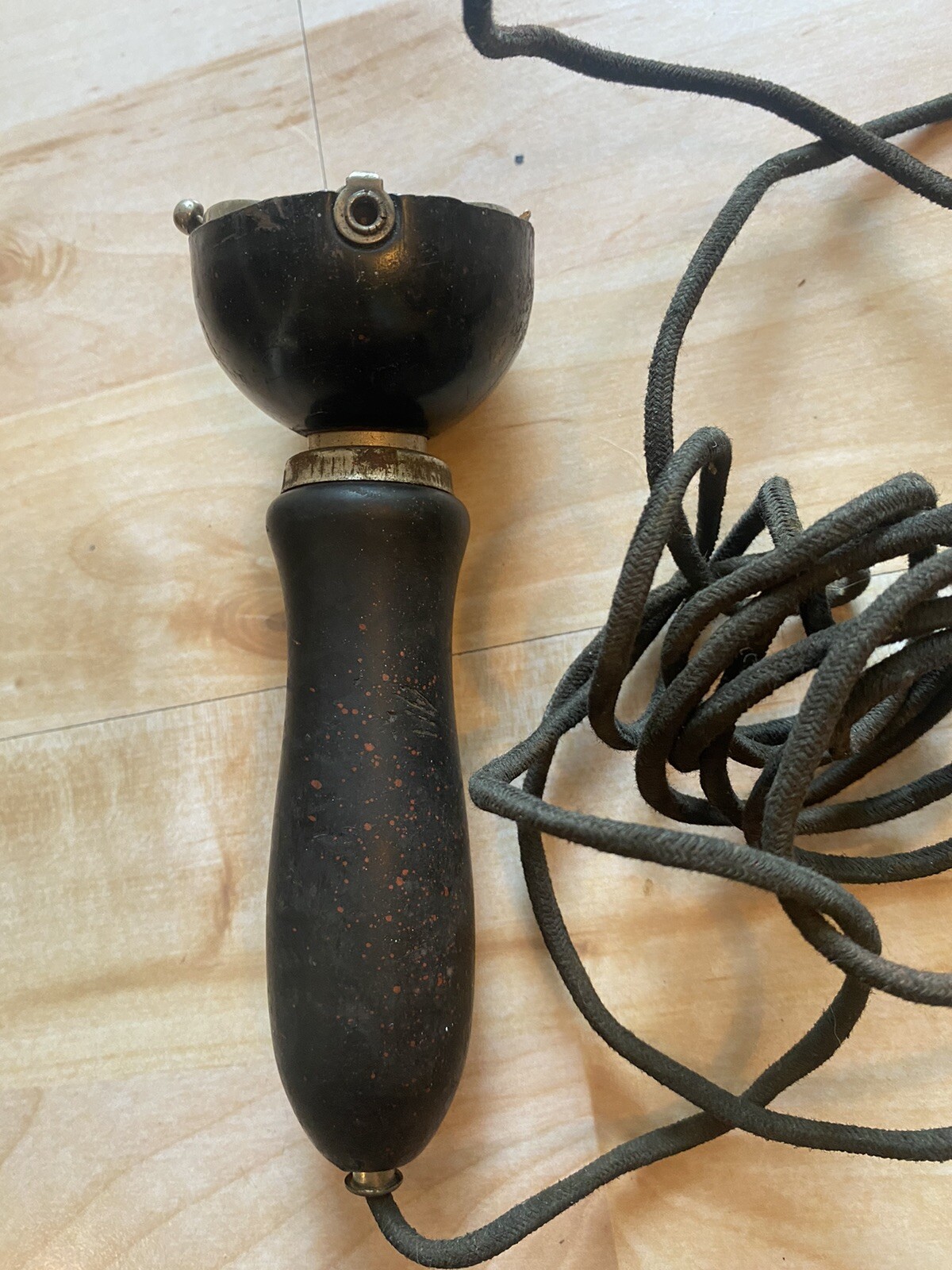 Vintage WWII Cole Hersee Clamshell Trouble Inspection Light - Scout ...