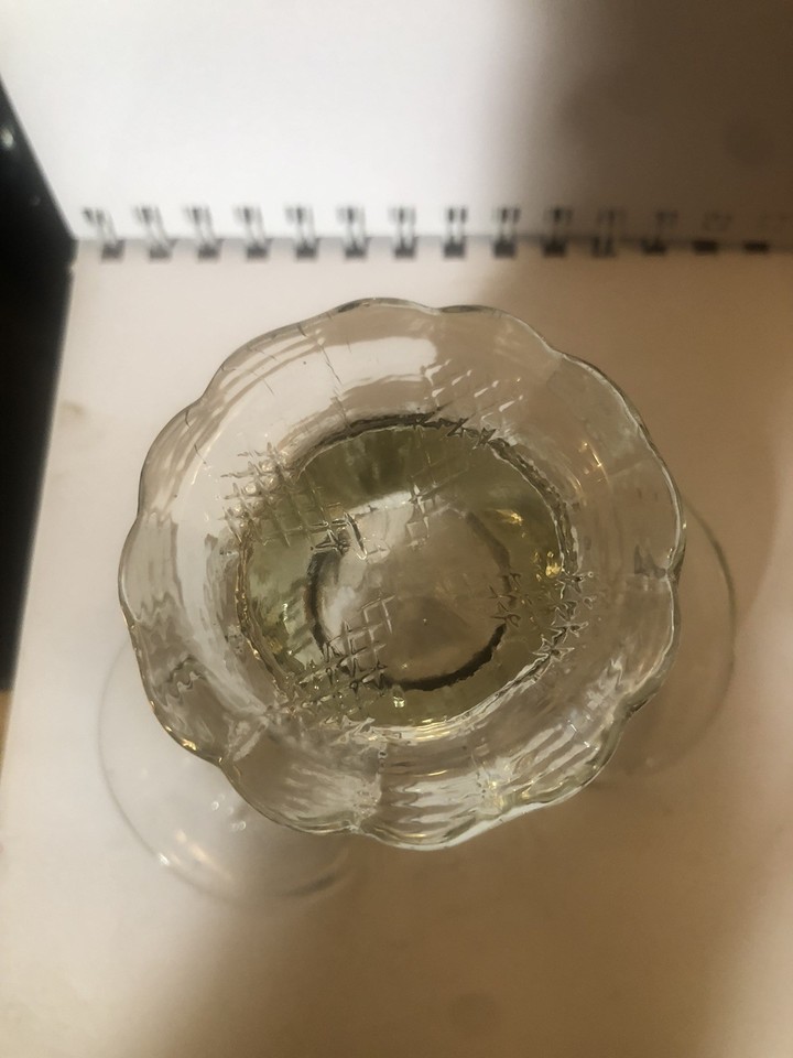 1950s vintage pressed glass fan vase Thousand Eyes Hobnail | eBay