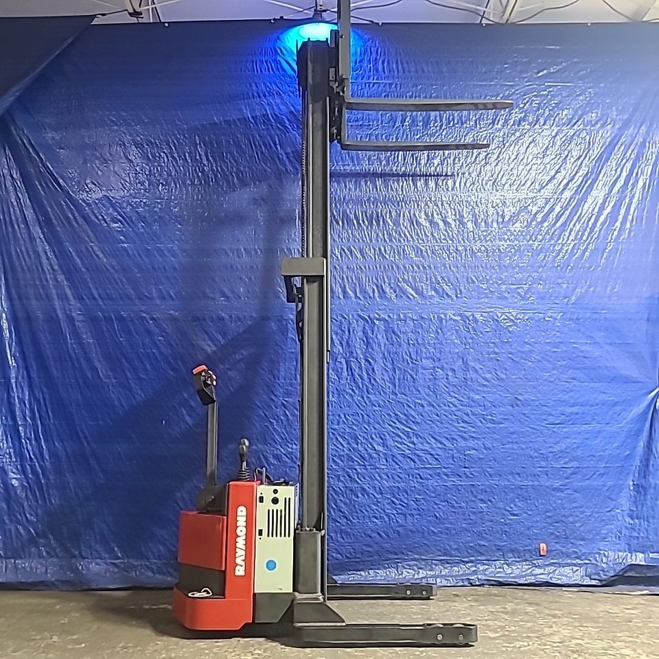 2016 Raymond Electric Pallet Stacker RSS40 | eBay
