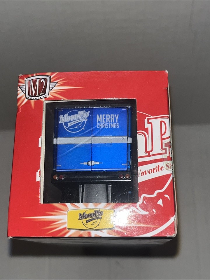 M2 Machines Moon Pie Merry Christmas Hauler Limited to 6,800 pieces MIB ...