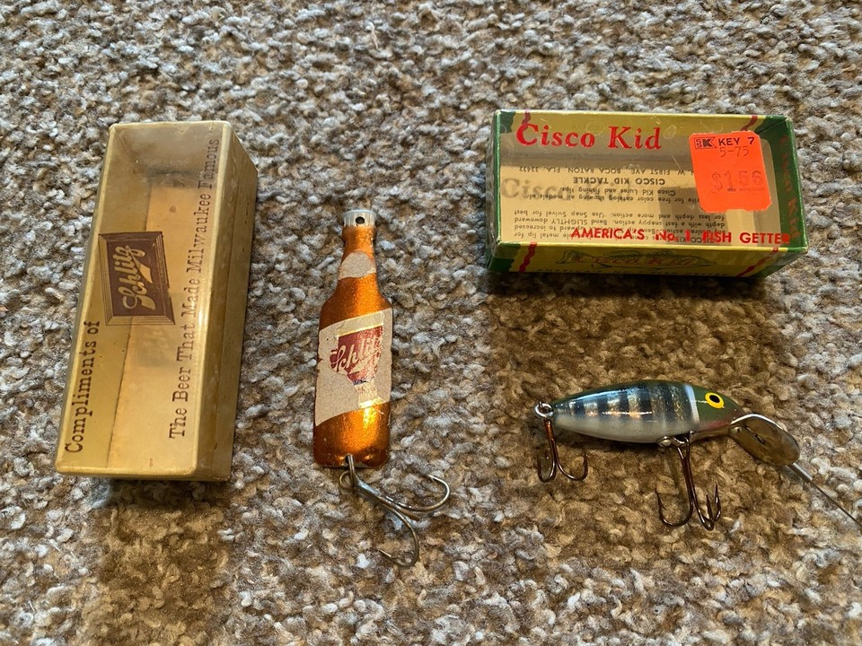 10 Vintage Fishing Lures with Boxes Shakespeare Heddon Cisco Kid ...