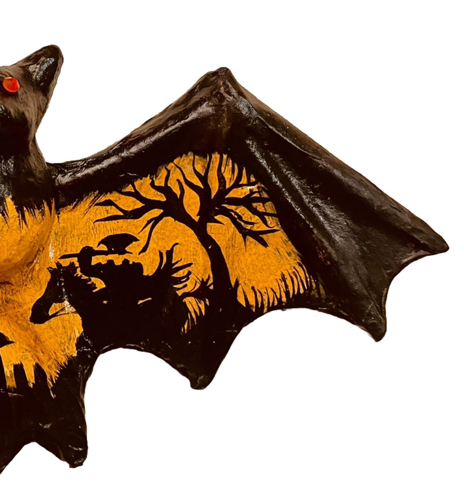 Sleepy Hollow Bat-Headless Horseman (Chase Scene) Hand Painted Ornament ...