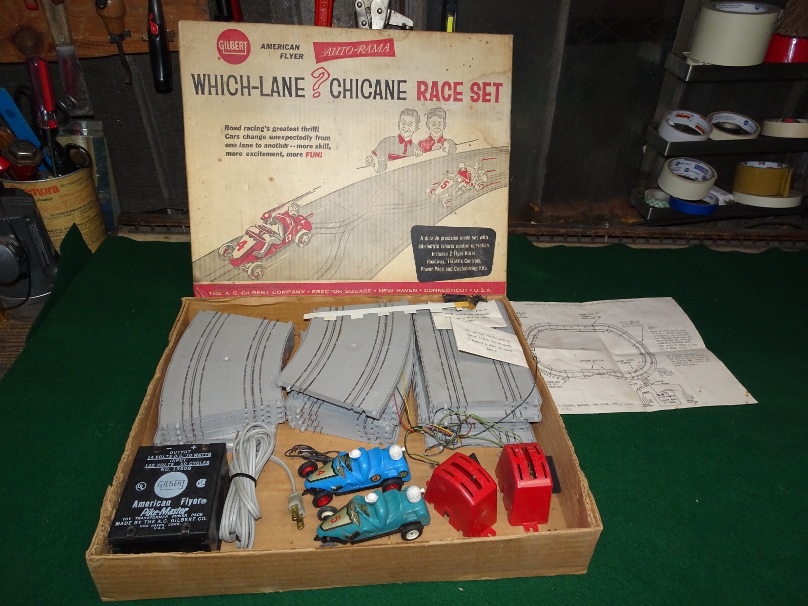 Vintage GILBERT Deluxe Road GOCARTS Race Track Slot Car set | eBay