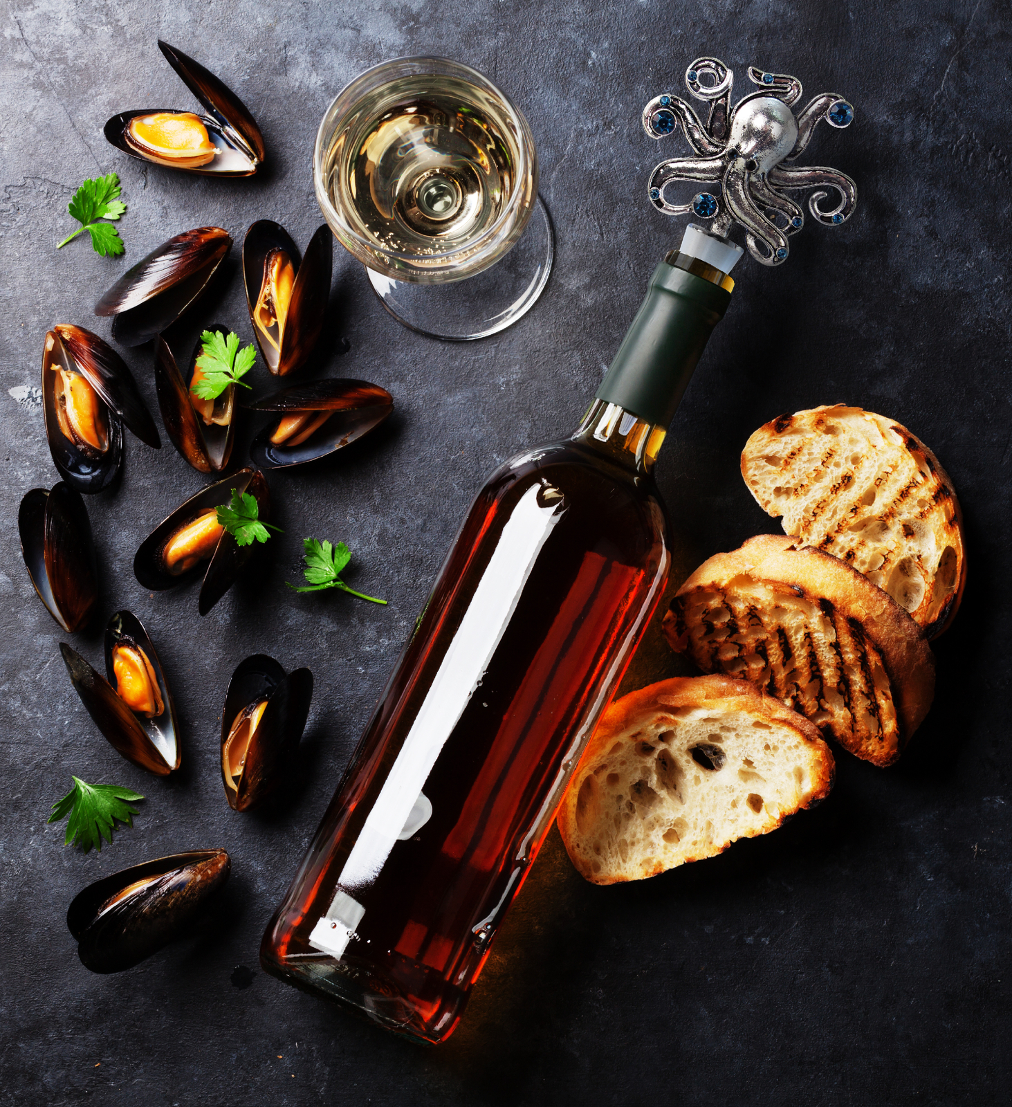 Cheers Octopus Metal Wine Stopper - Vacuum Seal Airtight Leak Proof ...