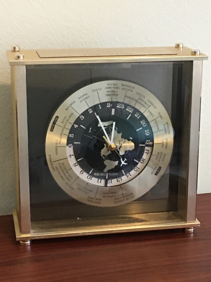 VINTAGE SEIKO QUARTZ WORLD TIME ZONE CLOCK WITH AIRPLANE SECOND HAND ...