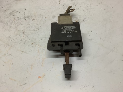 84 85 86 87 FORD TEMPO TOPAZ REAR WINDOW DEFROST SWITCH Used E43B ...