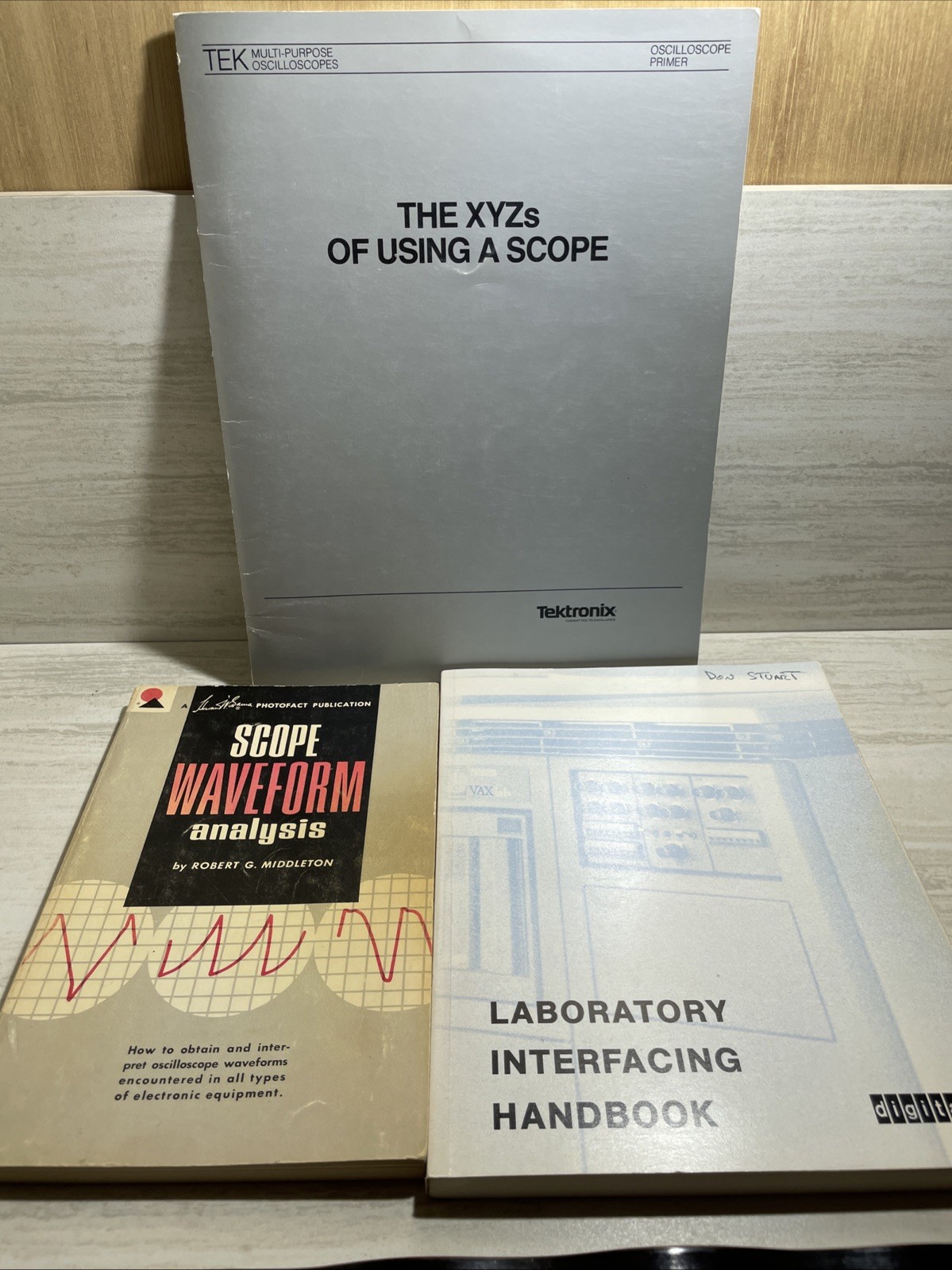 The xyz's of using a scope tektronix + More 3 Books | eBay