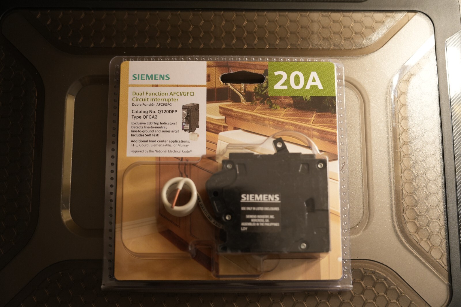 Siemens Q120DFN 20A AFCI Breaker - Black QFGA2 20A 4864100906596 | eBay Siemens Q120DFN 20A AFCI Breaker - Black QFGA2 20A 4864100906596 | eBay