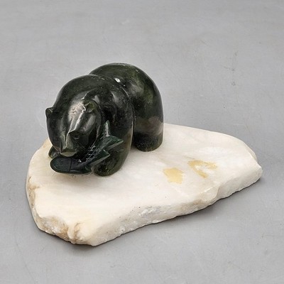Vintage Canadian or Alaskan Carved Nephrite Jade Bear Sculpture with a ...