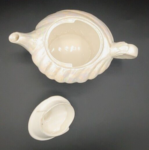 Royal Winton Grimwades Iridescent White Shell Sea Shell Teapot England ...