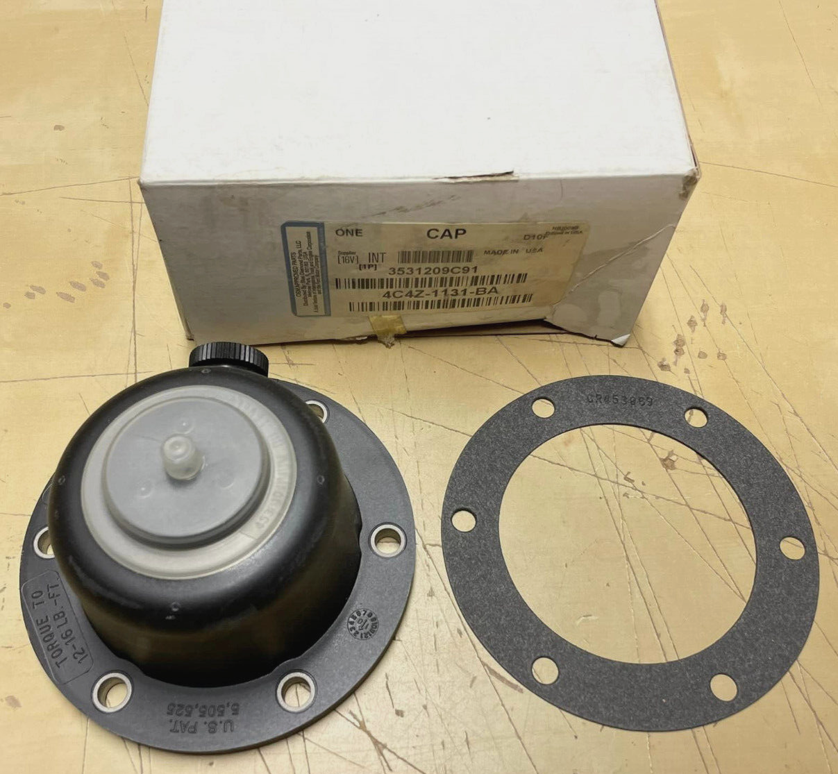 NOS International 3531209C91 Cap w/ Gasket 4C4Z-1131-BA | eBay
