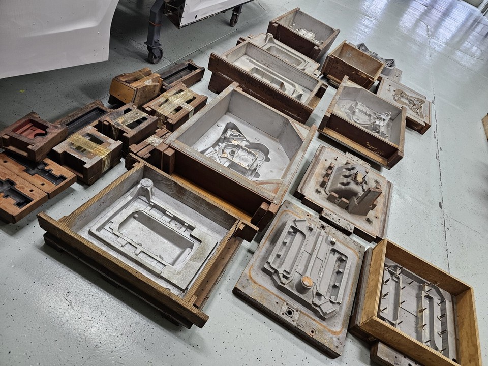 INDYCAR Turbo Buick Original Engine Molds Casting 1980's Indy 500 ...