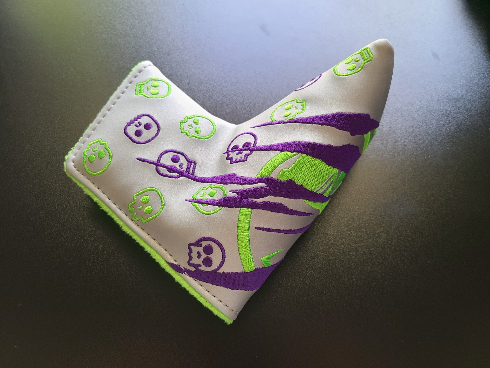 Swag Golf - The Savage One Rad Blade Putter Cover Grey Green Purple ...