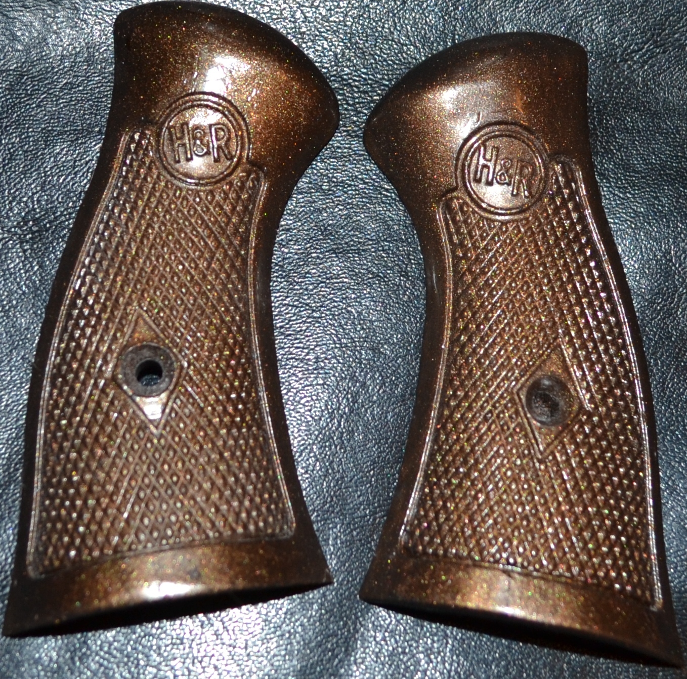 H & R Pistol Grips 622,623,632,633,642,666 Large frame 3&1/4" Dark ...