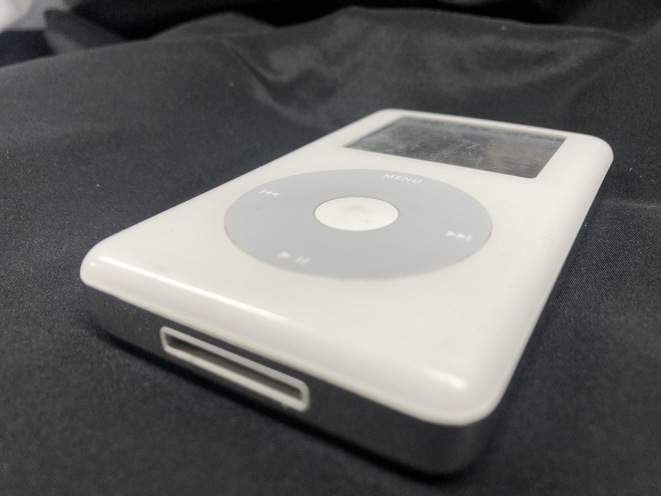 Apple A1059 M9282LL iPod 4th Generation Click Wheel 20GB AS-iS For ...