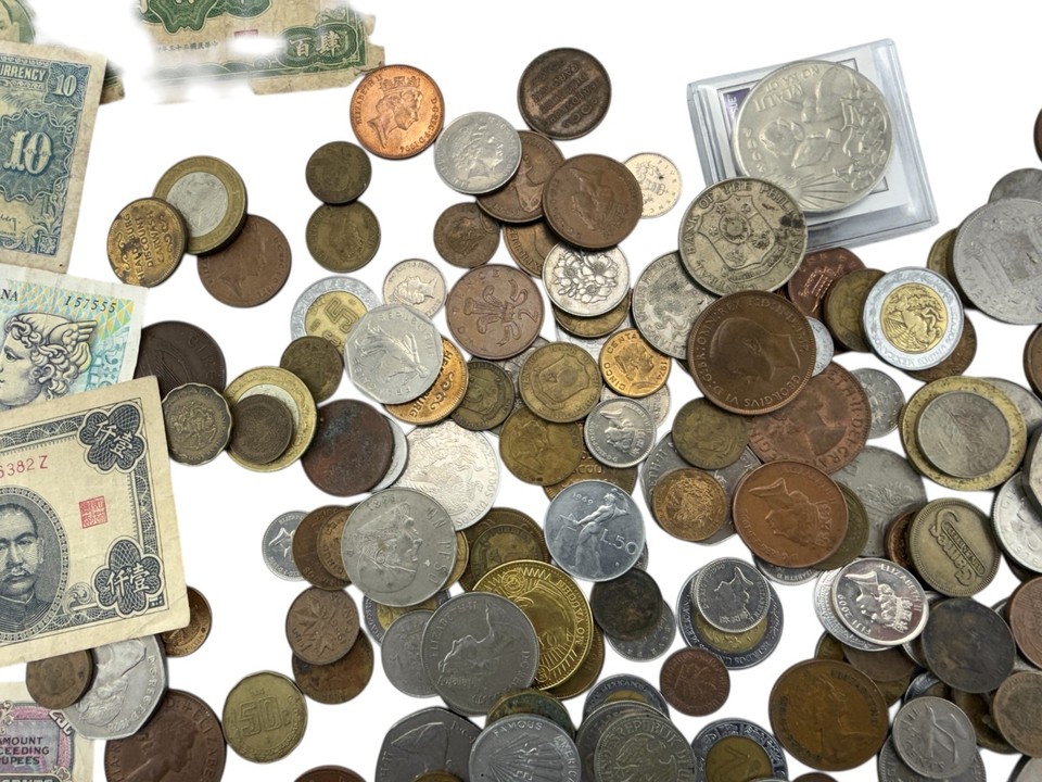 Huge Bulk Mixed Lot of Foreign Coins From Around the World AND PAPER ...
