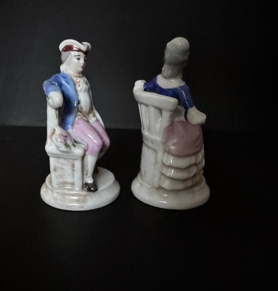Vintage Made In Occupied Japan Colonial Style Seated Pair Of Figurines ...