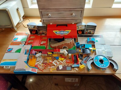 Vintage Lot Of Galoob Micro Machines Playsets And Parts Travel City ...