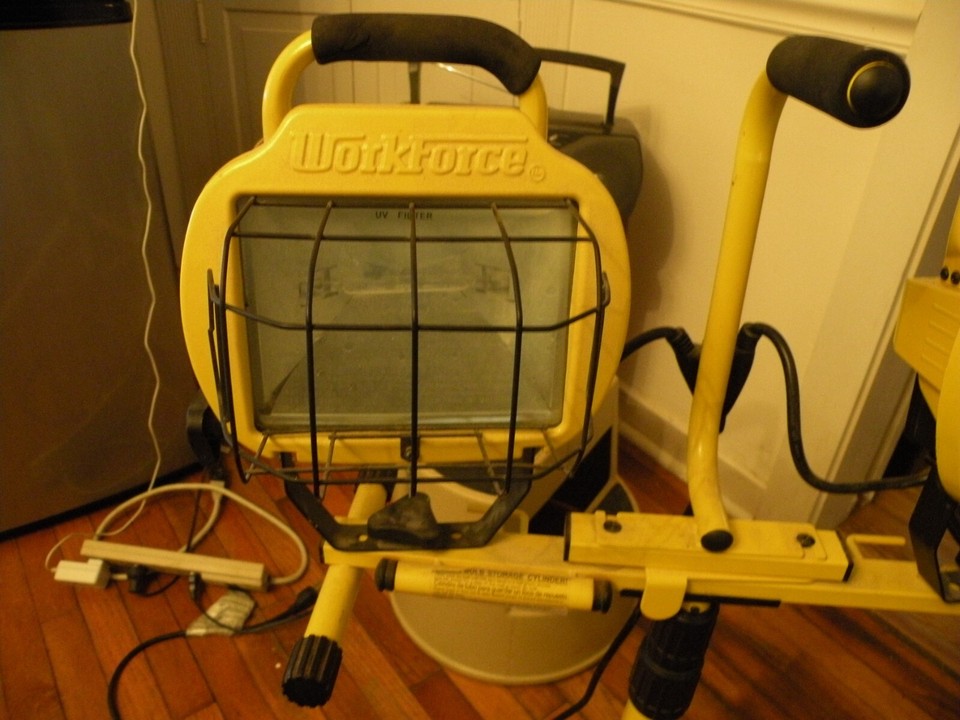 Workforce Twin Head 1,000-Watt Halogen Telescoping Work Light | eBay