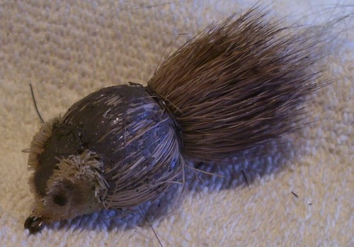 VINTAGE TUTTLE DEVIL BUG MOUSE FLY LURE 9/26/22 BODY APPROX 1" LOT R | eBay