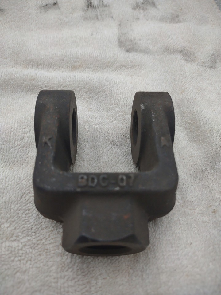 ROD CLEVIS 3/4-16 THREAD WITH 3/4" PIN HOLE BDC-07 | eBay