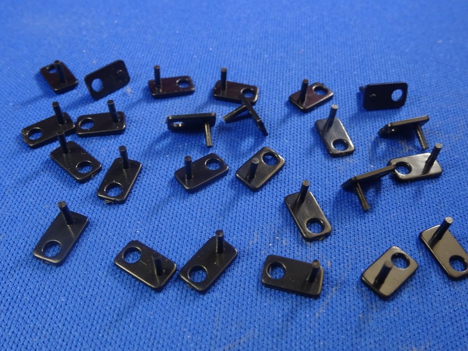 25 New Delrin Replacement Black Guide Pins for Aurora TJet ThunderJet ...