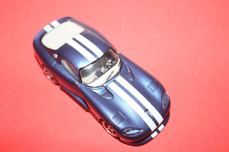 Provence Moulage K755. 1993 Dodge Viper Coupe. Blue / White Le mans ...