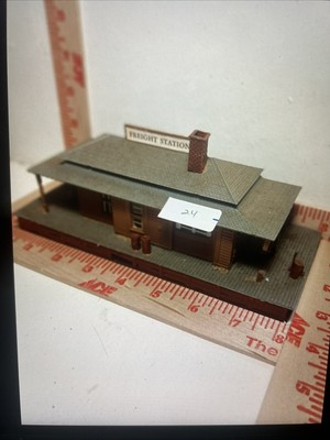 AHM HO Scale Freight Station model building kit Masterpiece Series II ...