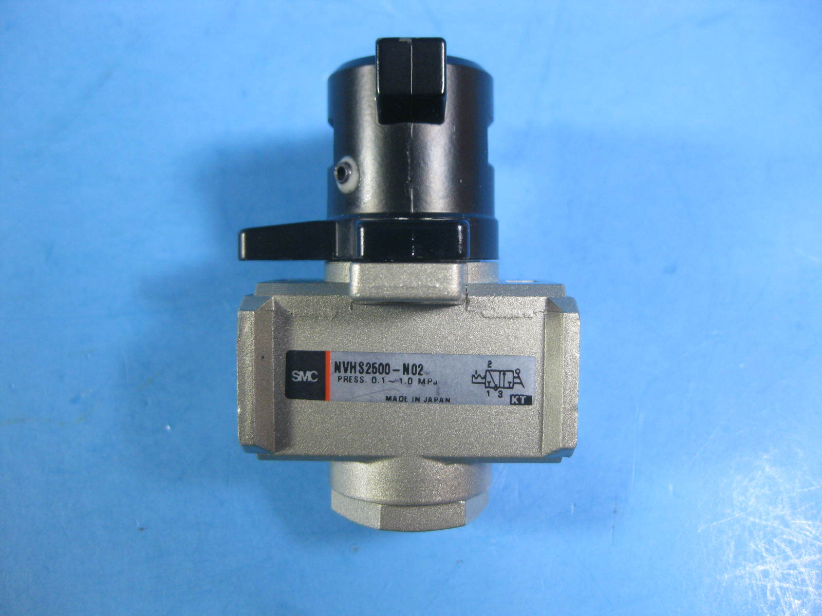 SMC Lock Out Valve -- NVHS2500-N02 -- New | eBay