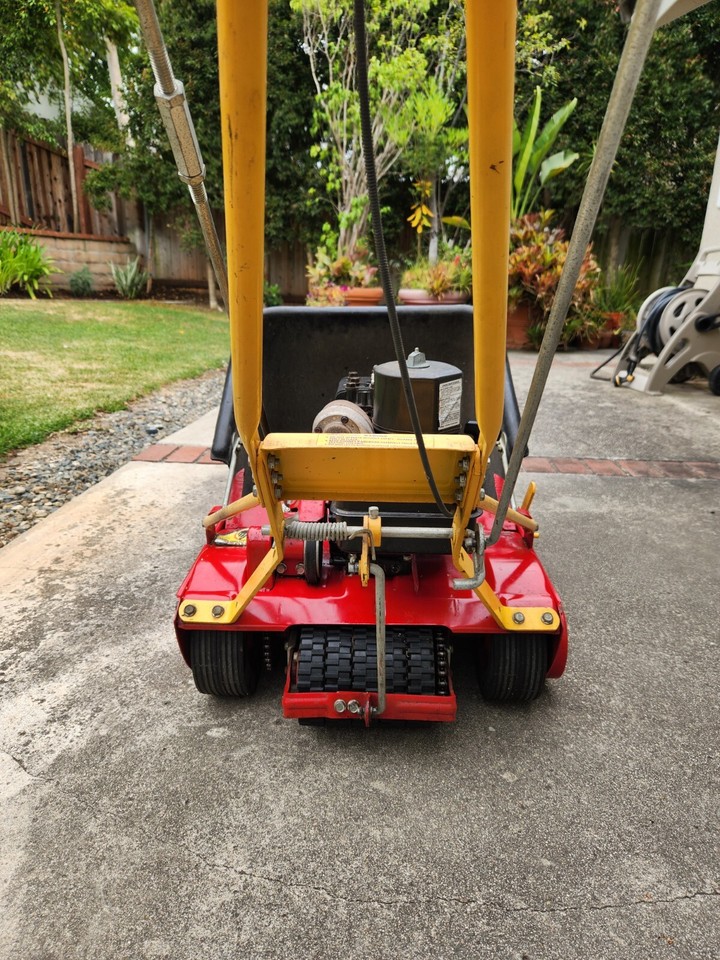 McLane 20" self-propelled front throw reel mower with grass catcher ...